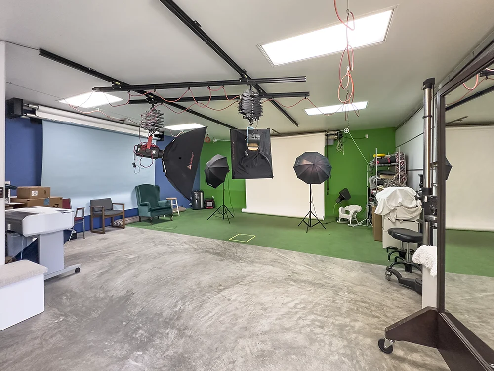 Local-professional-photography-studio-in-Tacoma | Tacoma Headshots ...